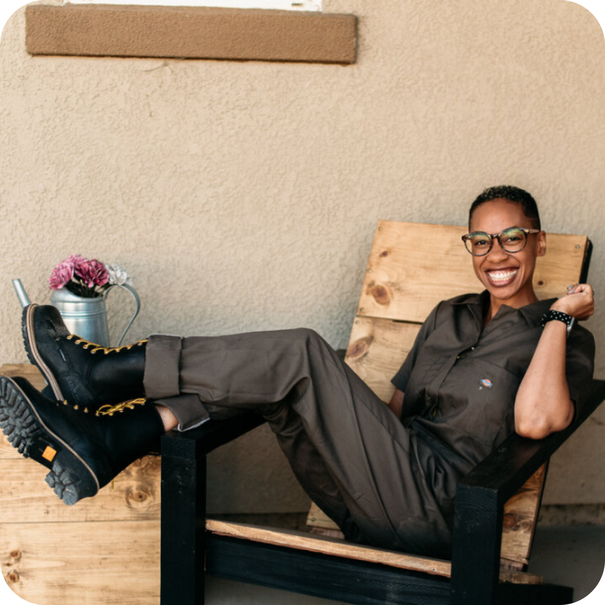 Talking custom builds with Carpenter, D'ondra Howard – Plank Hardware